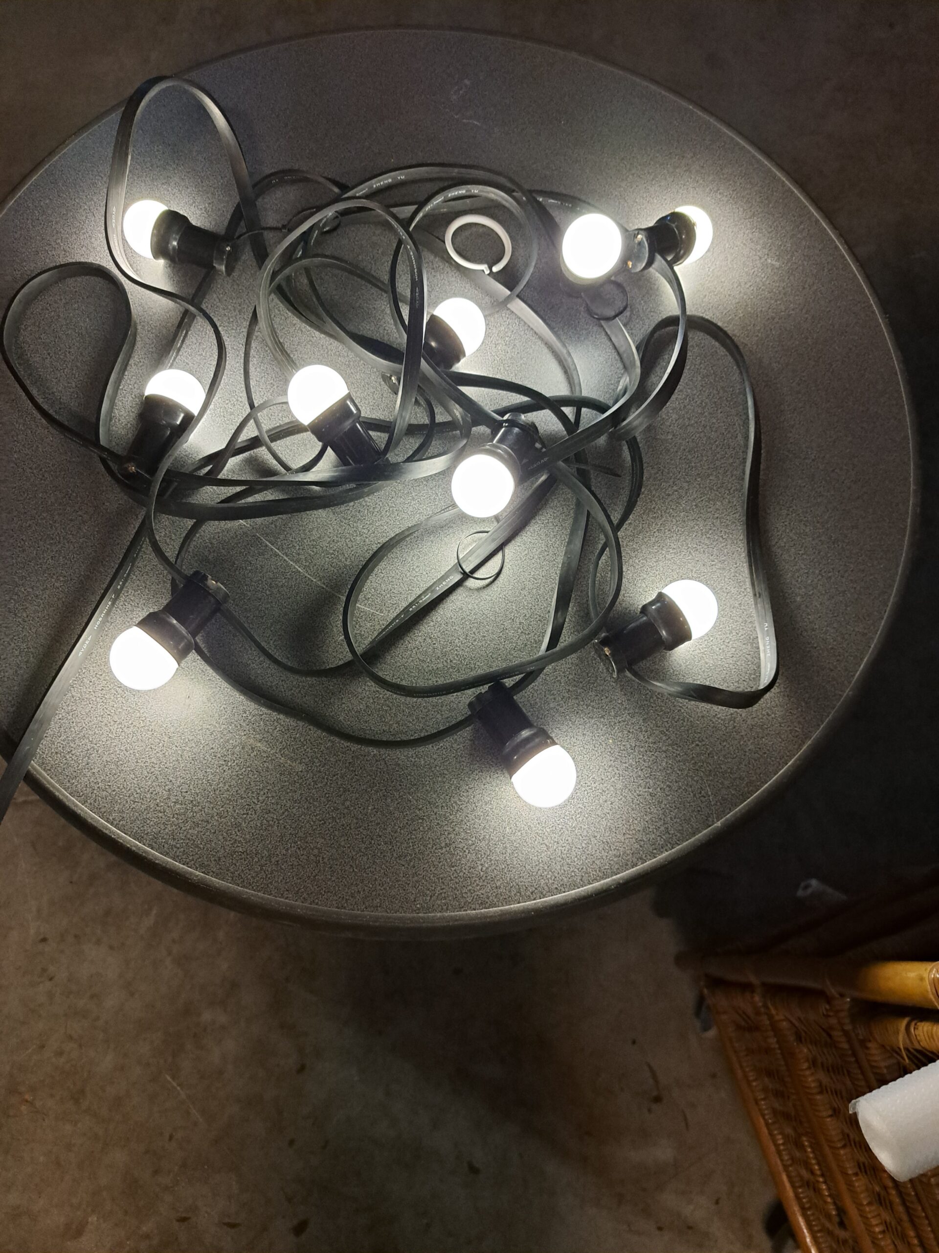 Party light wit ( prikkabel ) | ACL Partyverhuur Assen